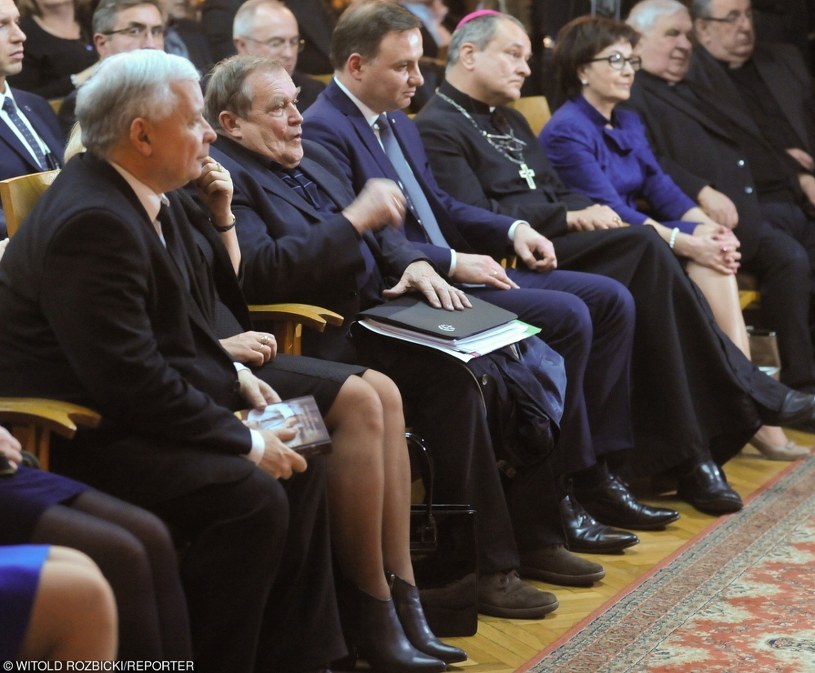 Rodzice Andrzeja Dudy promują książkę o sobie! - pomponik.pl
