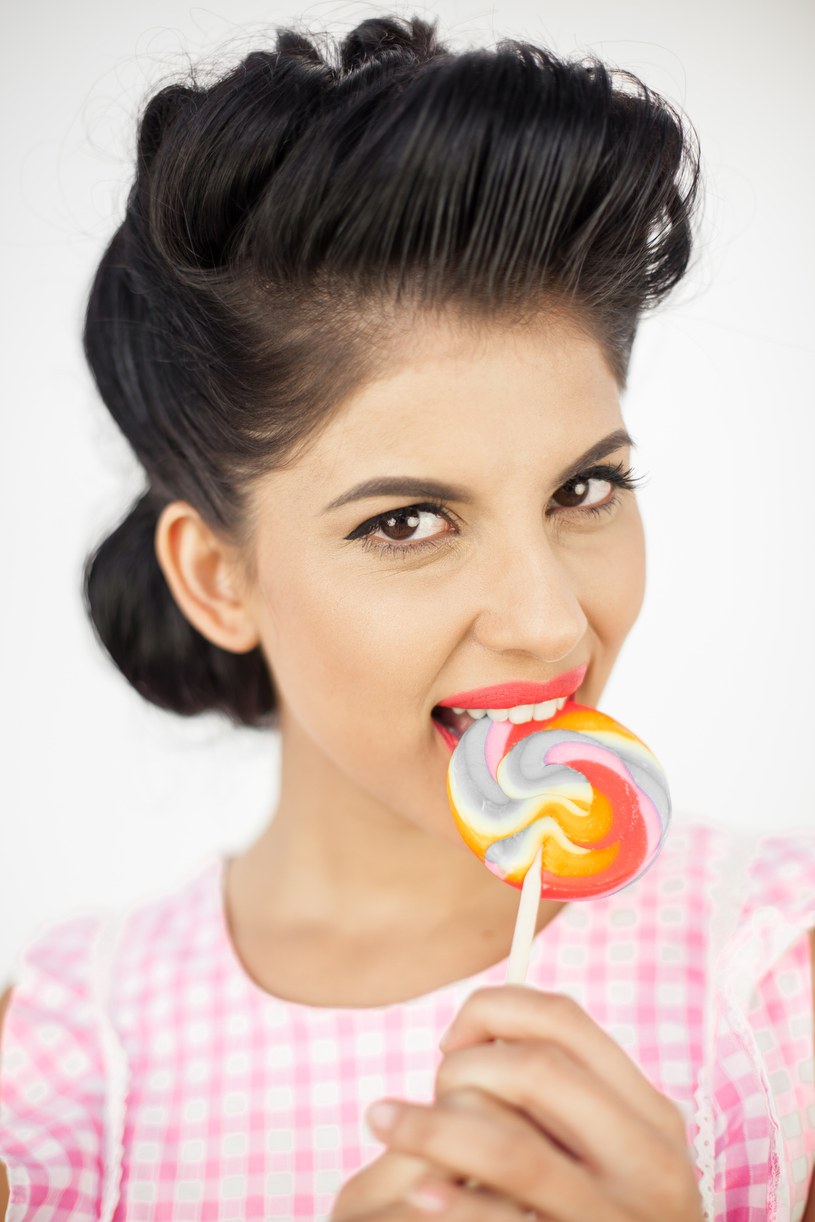 5 nawyków żywieniowych, które poskromią ochotę na cukier - Kobieta w ...