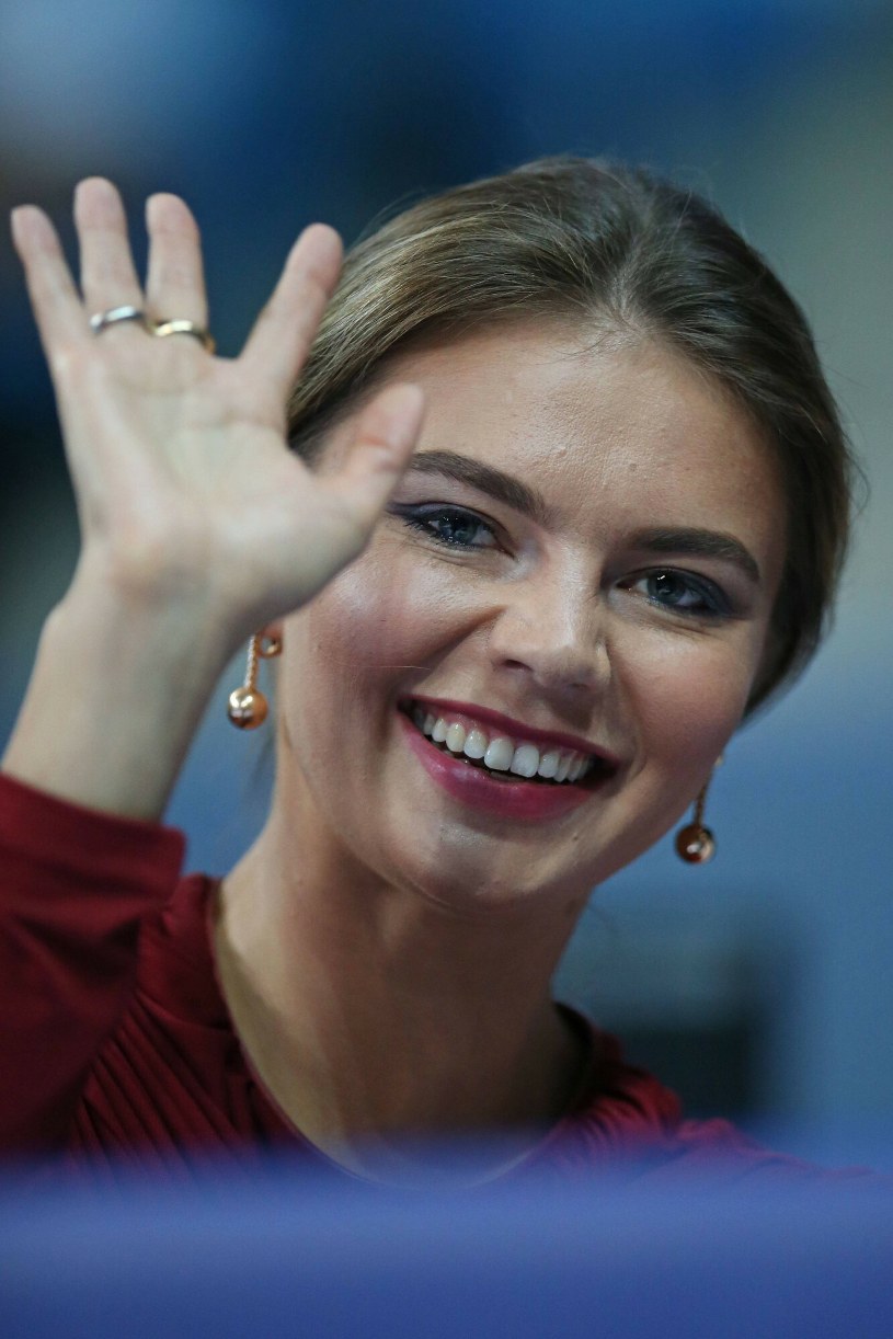 Petycja o wydalenie kochanki Putina ze Szwajcarii. Kim jest Alina ...