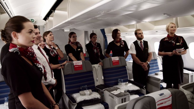 "No to lecę!" - wyjątkowy program o polskich stewardessach - Kobieta w INTERIA.PL