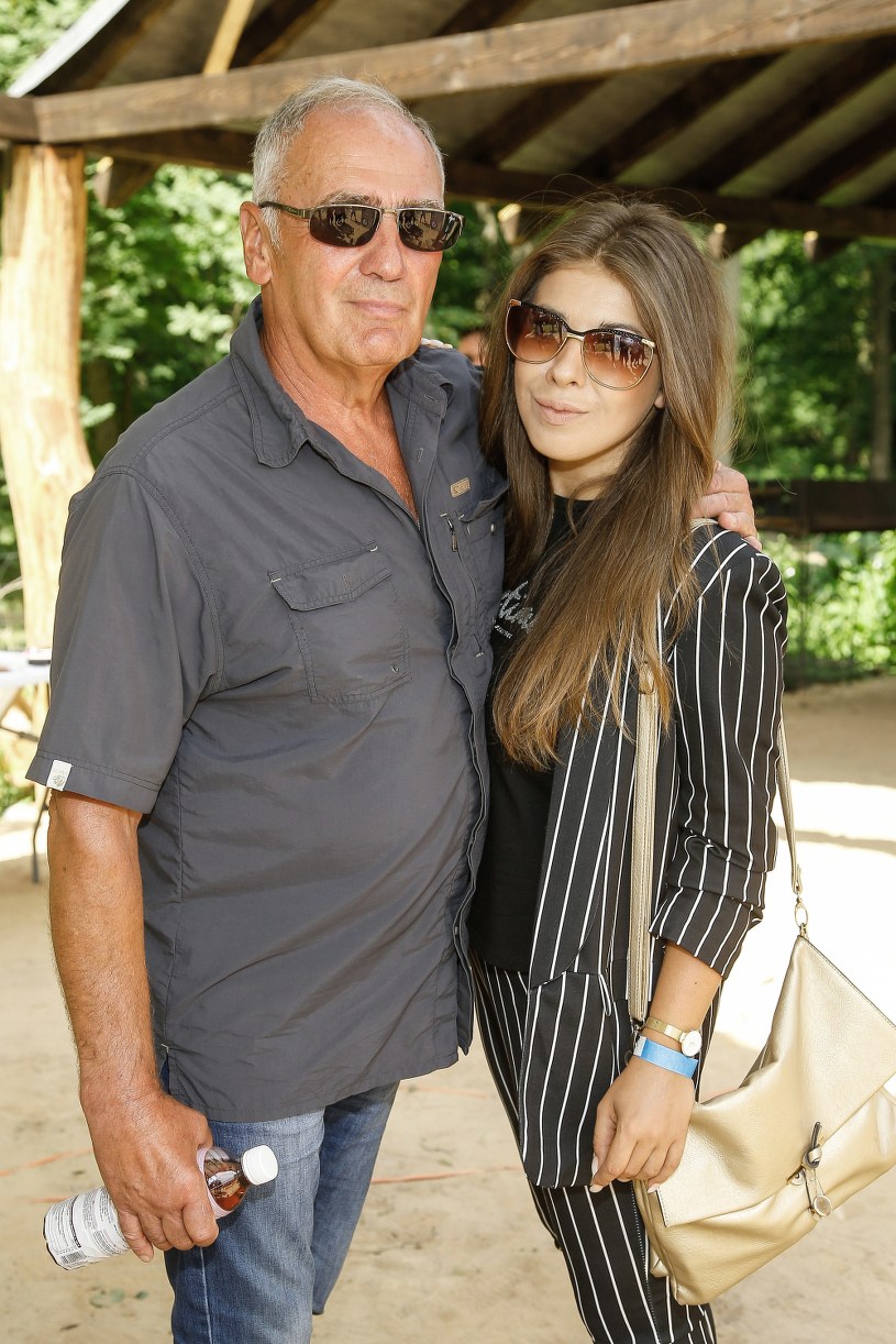 Karol Strasburger o przyszłości: "Muszę zatańczyć na weselu córki" (WYWIAD) - pomponik.pl