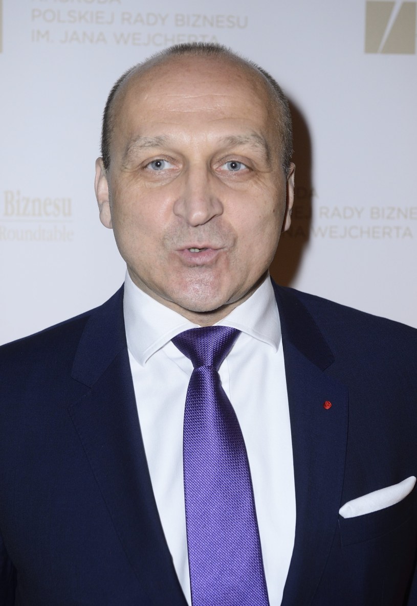 Zadowolony Kazimierz Marcinkiewicz na imprezie! - pomponik.pl