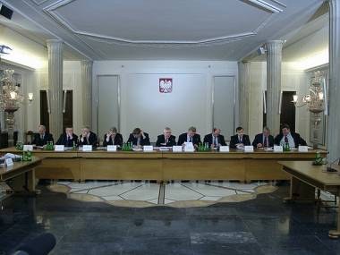 Kulczyk przed komisją - Wydarzenia w INTERIA.PL