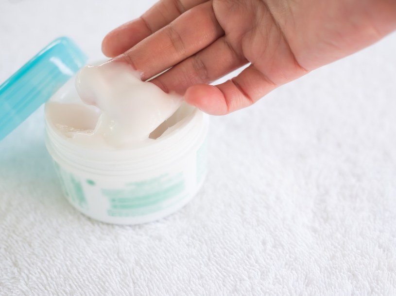 Maść z alantoiną. Apteczny hit za grosze nawilży i rozjaśni blizny ...