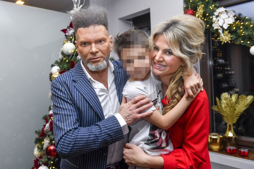 Krzysztof Rutkowski zaszalał na święta. Co za fryzura. Stoi lepiej niż ...