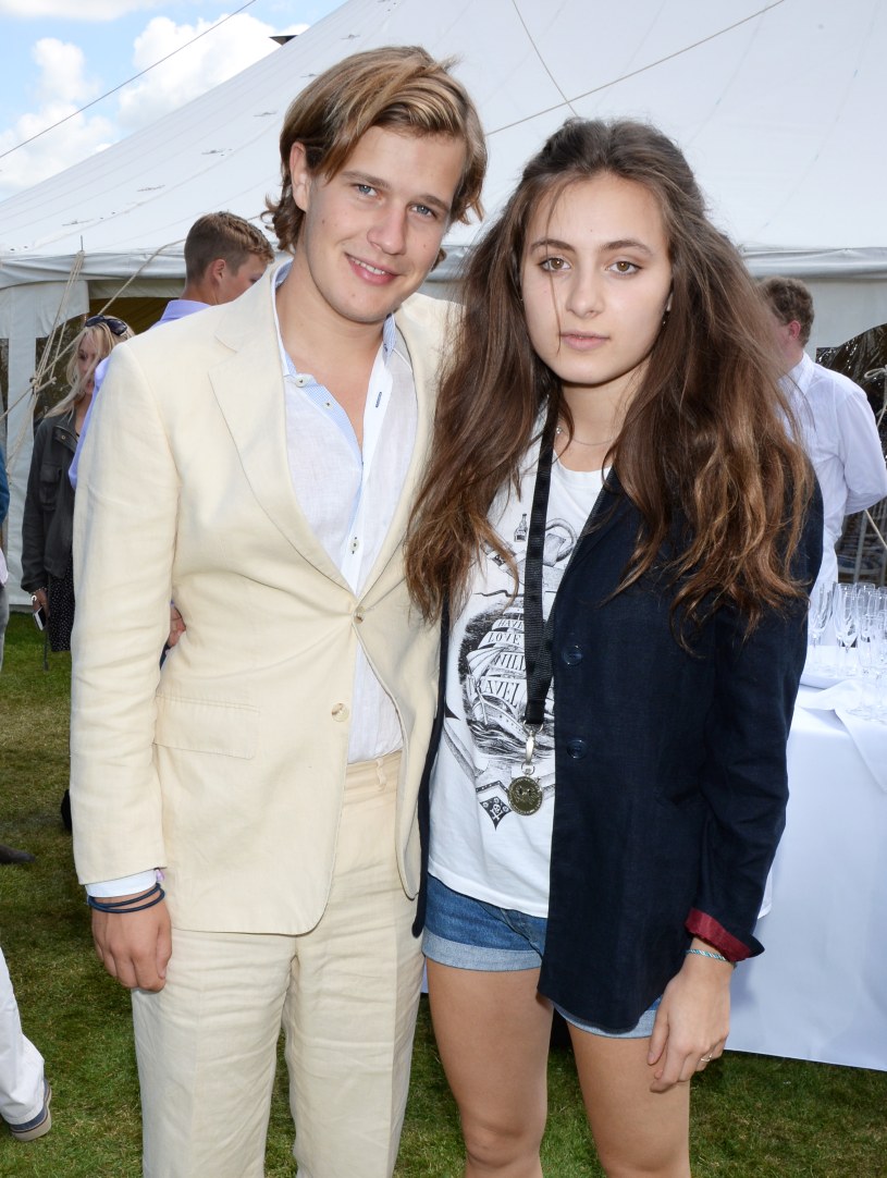 Rowan Atkinson ma 27-letnią córkę. Czy Lily Atkinson przypomina trochę ...