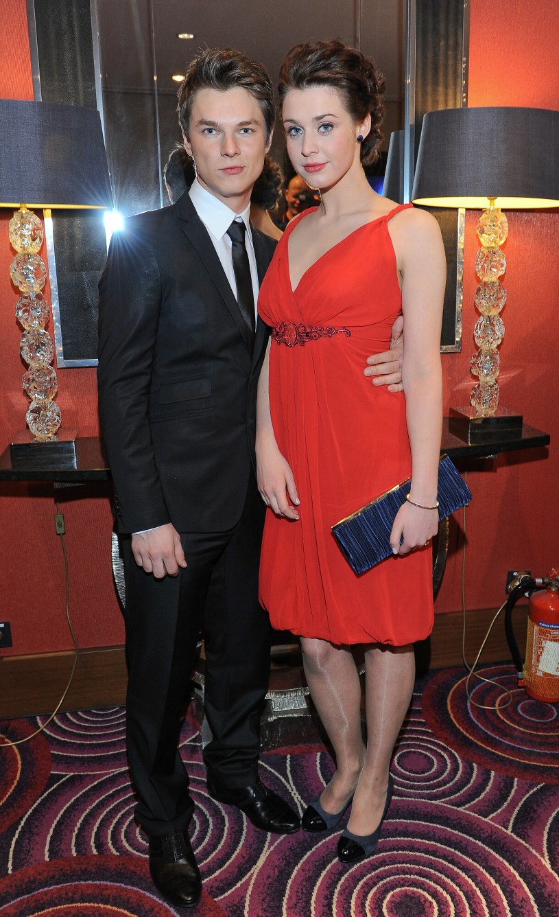 Domańska nie ukrywa już dziecka? Aktor z "BrzydUli" pokazał fotkę ...