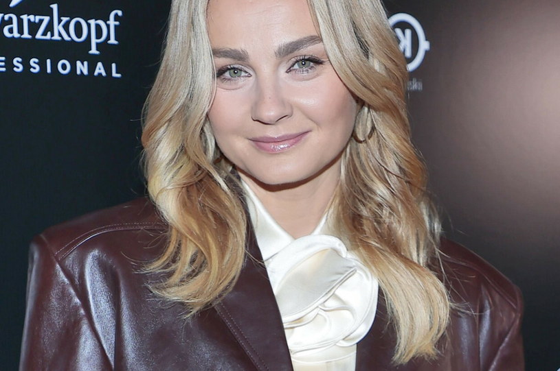 Styl folklorystyczny: jak go nosić? Małgorzata Socha inspiruje - Styl w ...