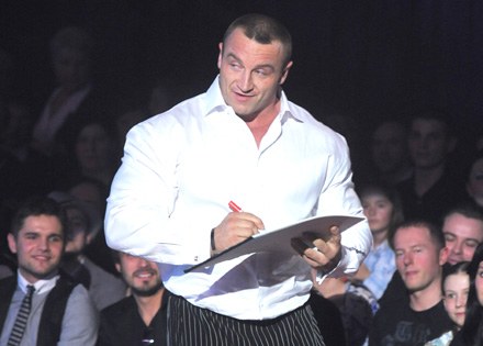 Pudzian pokaże swój dom - Film w INTERIA.PL