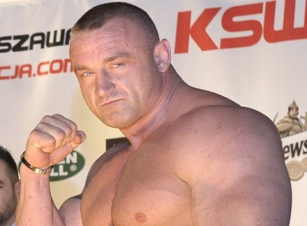 Pudzian nie tylko bije! - Muzyka w INTERIA.PL