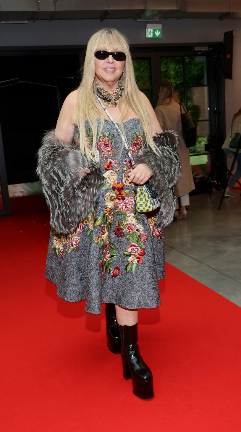 Maryla Rodowicz w filcu i futrze. Co za stylizacja! - Kobieta w INTERIA.PL