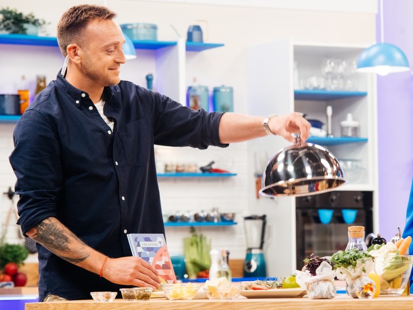 Mateusz Gessler w nowym show "Para do gara. Ona mówi, on gotuje ...