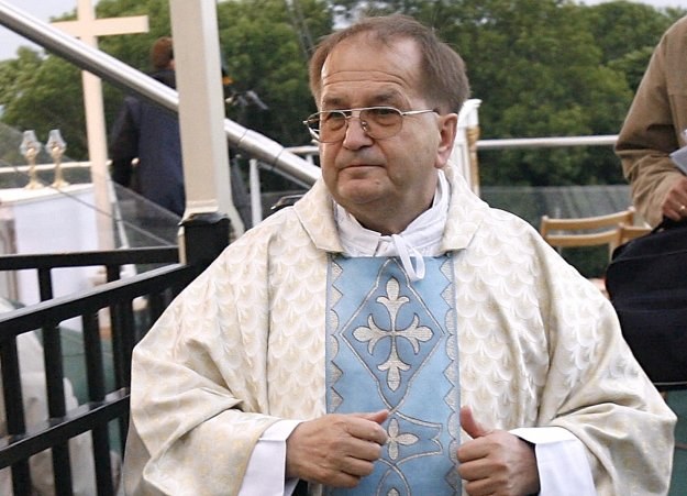 O. Rydzyk: Politycy i media deprawują naród - Wydarzenia w INTERIA.PL