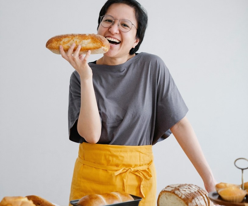 Chleb może być świeży nawet przez dwa tygodnie. Wystarczy, że włożysz to do chlebaka - top.pl