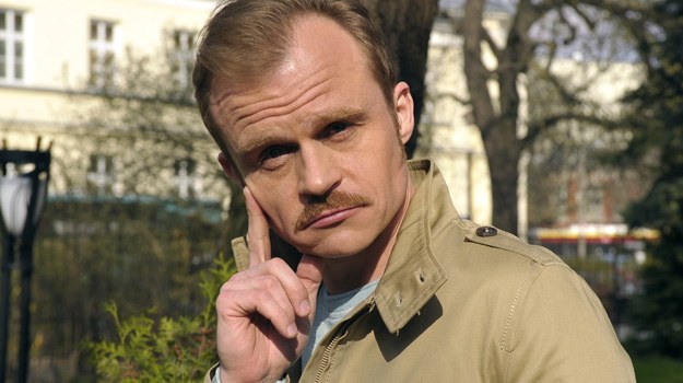 Piotr Rogucki w serialu "To nie koniec świata!" - Świat Seriali w ...