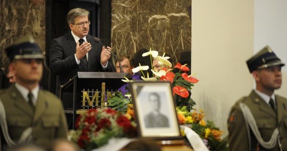 Pożegnanie Stanisława Komorowskiego - Zdjęcia - Wydarzenia w INTERIA.PL