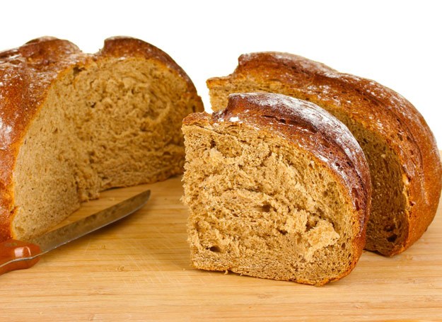 Mniej soli w pulchniejszym chlebie - Kobieta w INTERIA.PL