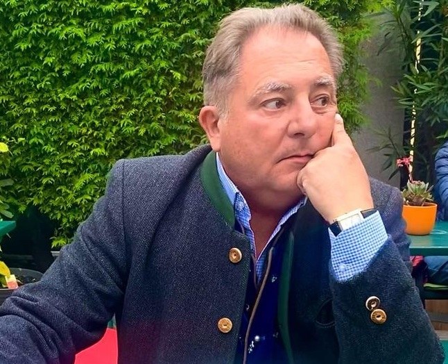 Robert Makłowicz kończy 60 lat. Oto zaskakujące wątki z jego biografii - Świat Seriali w INTERIA.PL