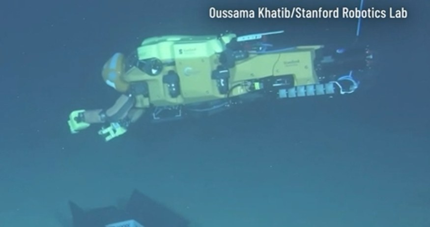 Ten robot wygląda jak człowiek. OceanOneK bada wraki - Geekweek w ...