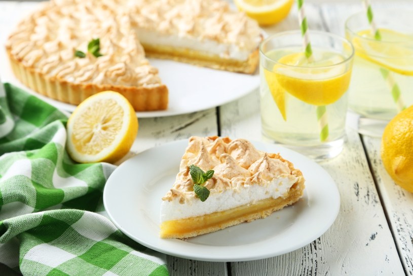 Tarta cytrynowa z bezą - Styl w INTERIA.PL