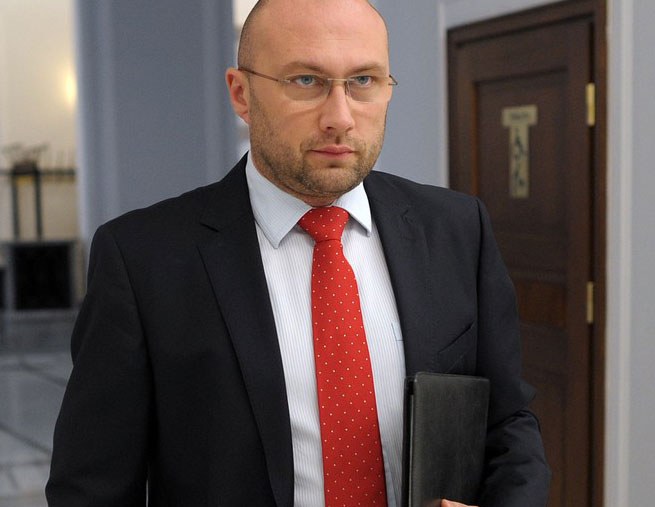 Premier przyjął dymisję wiceministra skarbu Tomasza Lenkiewicza ...