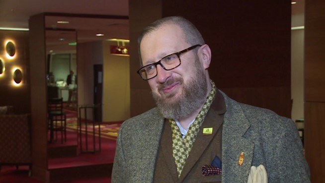 Zewnętrzni menadżerowie coraz bardziej popularni w Polsce - Biznes w ...