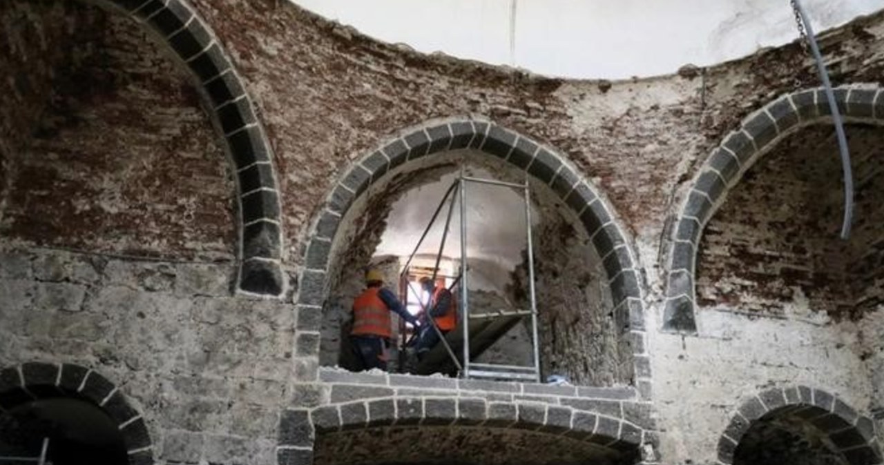 Turcy zmieniają historyczną łaźnię w… galerię - Geekweek w INTERIA.PL