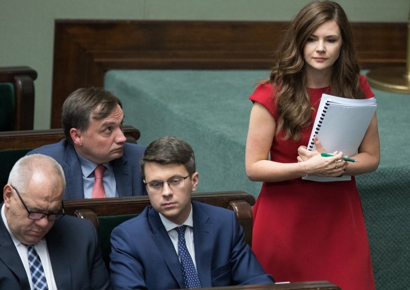 Wanda Buk złożyła dymisję. "Nie ma mowy o żadnej ucieczce" - Wydarzenia ...