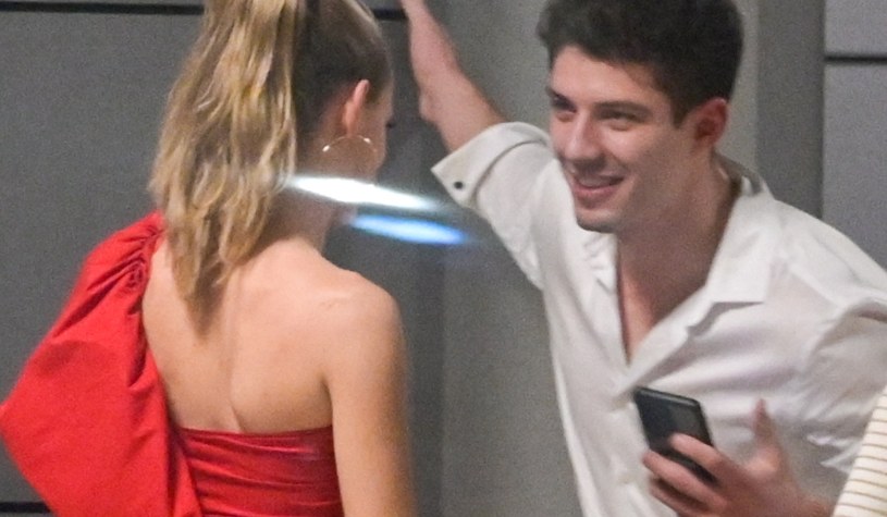 Wiktoria Gąsiewska i Jasper Sołtysiewicz bawią się na imprezie "TzG ...