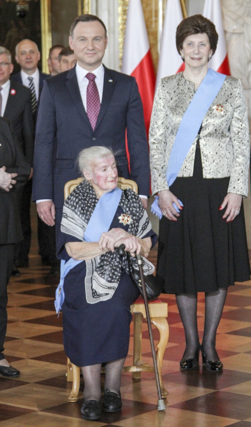 Rok temu Andrzej Duda został wybrany na prezydenta. Podsumowanie ...